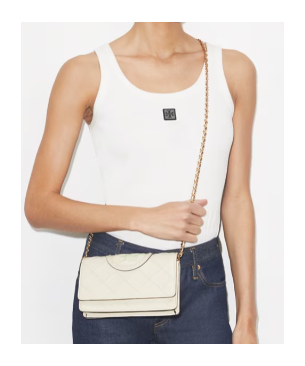 TORY BURCH Tory Burch Quilted Chain Wallet